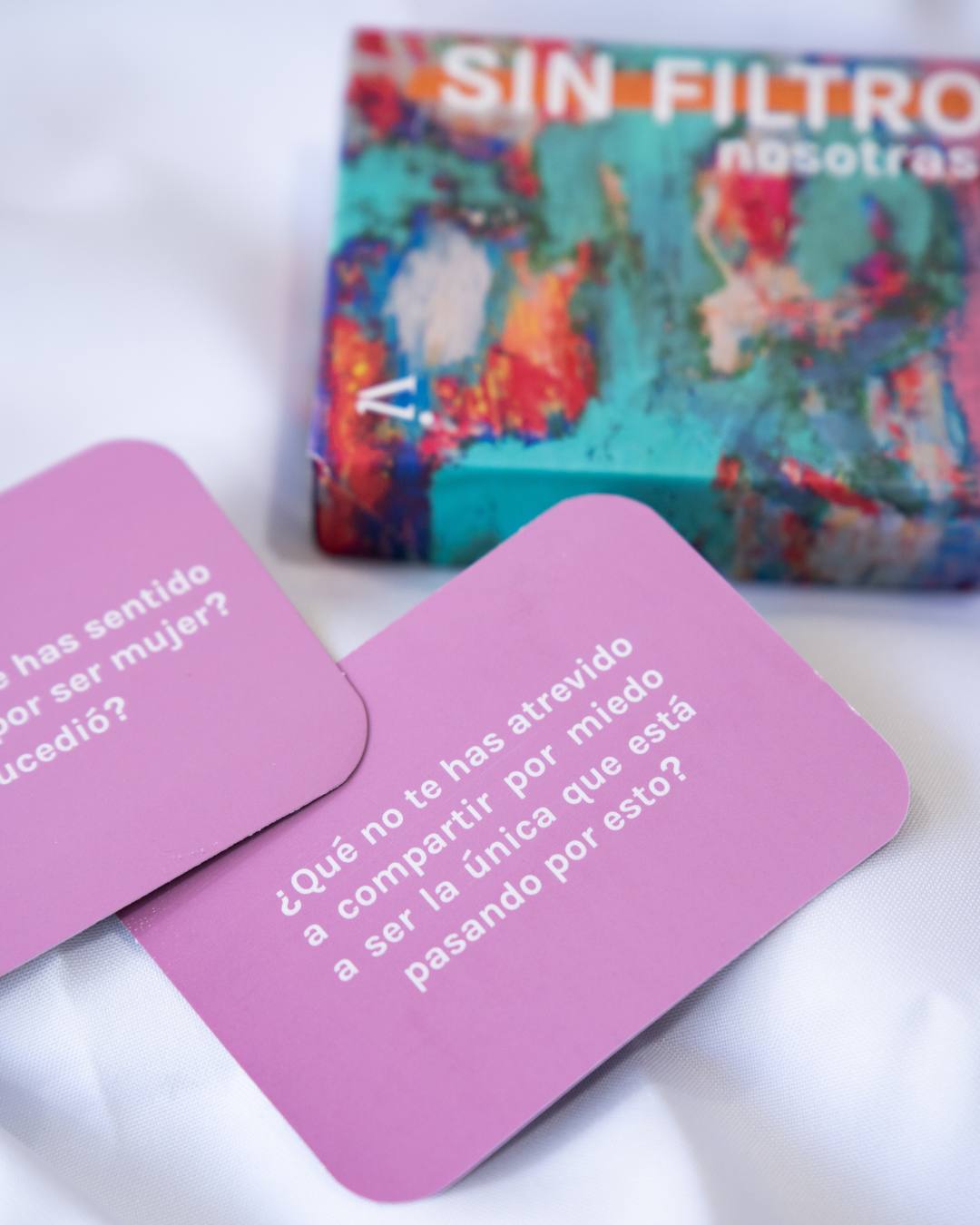 Nosotras | Juego de Cartas Sin Filtro – Muxo Regalos